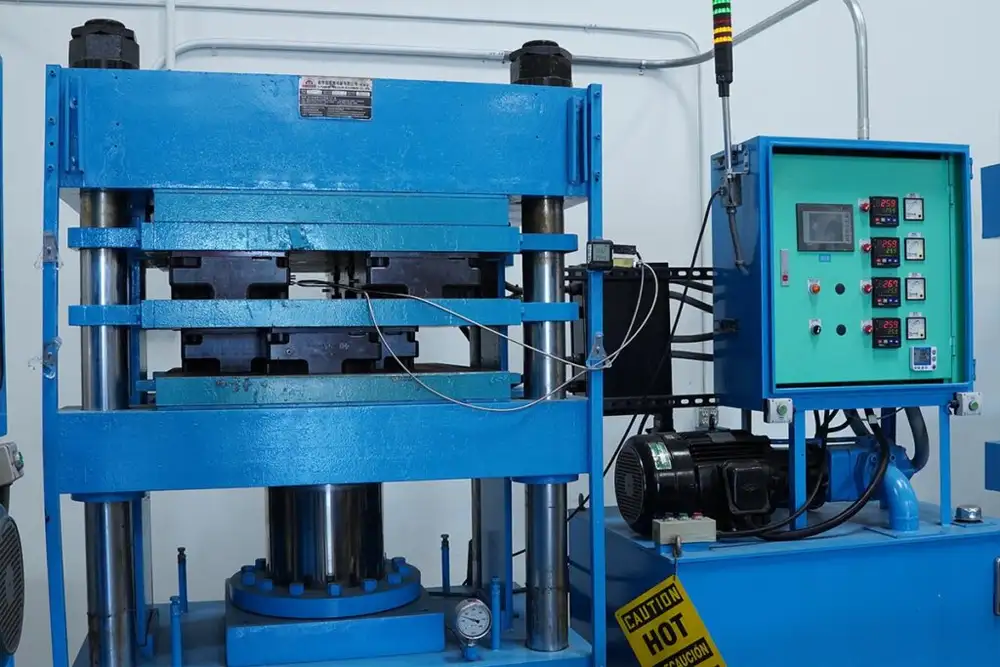 Molding Presses | Rock West Composites